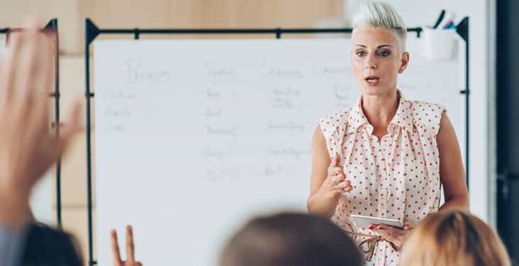 How to choose the best classroom communication tools for HyFlex